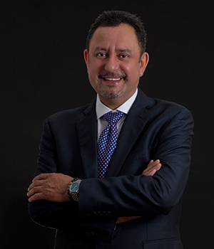 Mario J Cernadas, COO of Ojos Locos Sports Cantina, Best COOs of 2020 ...